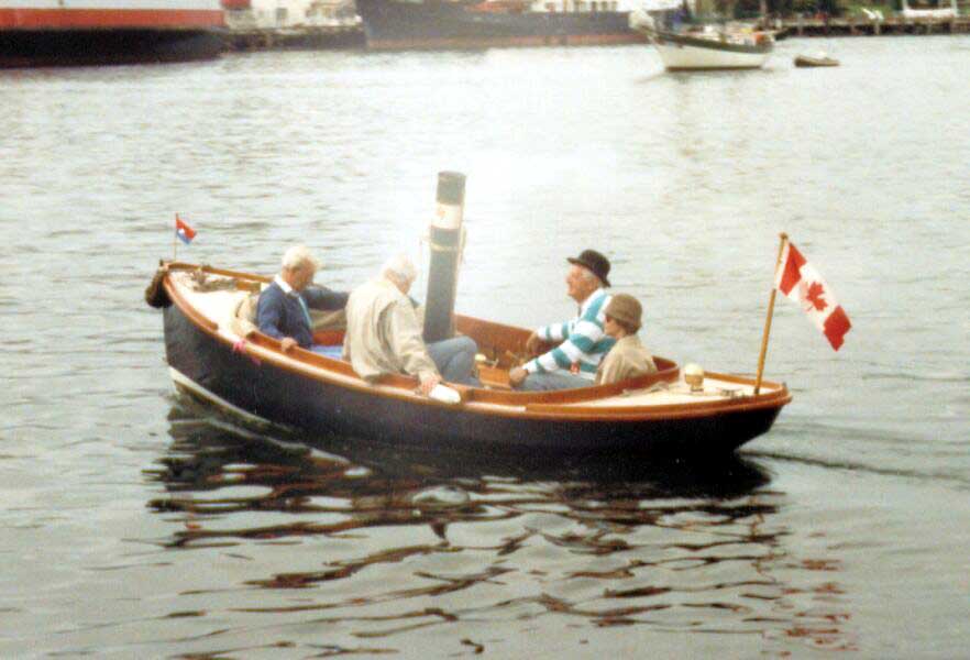 Surrey top boat | Boat Design Net